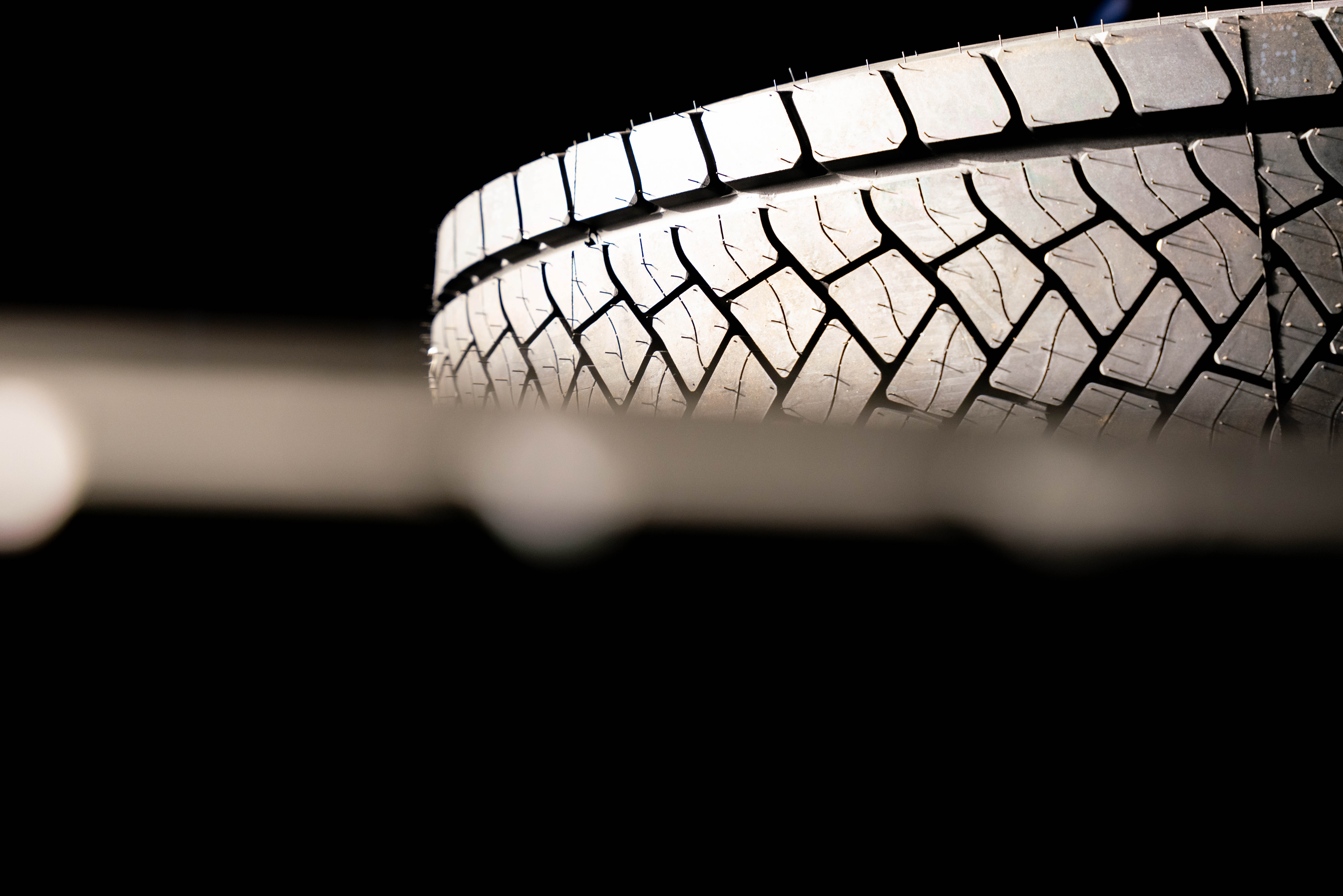 Automotive logistics solutions for the entire supply chain | Rhenus