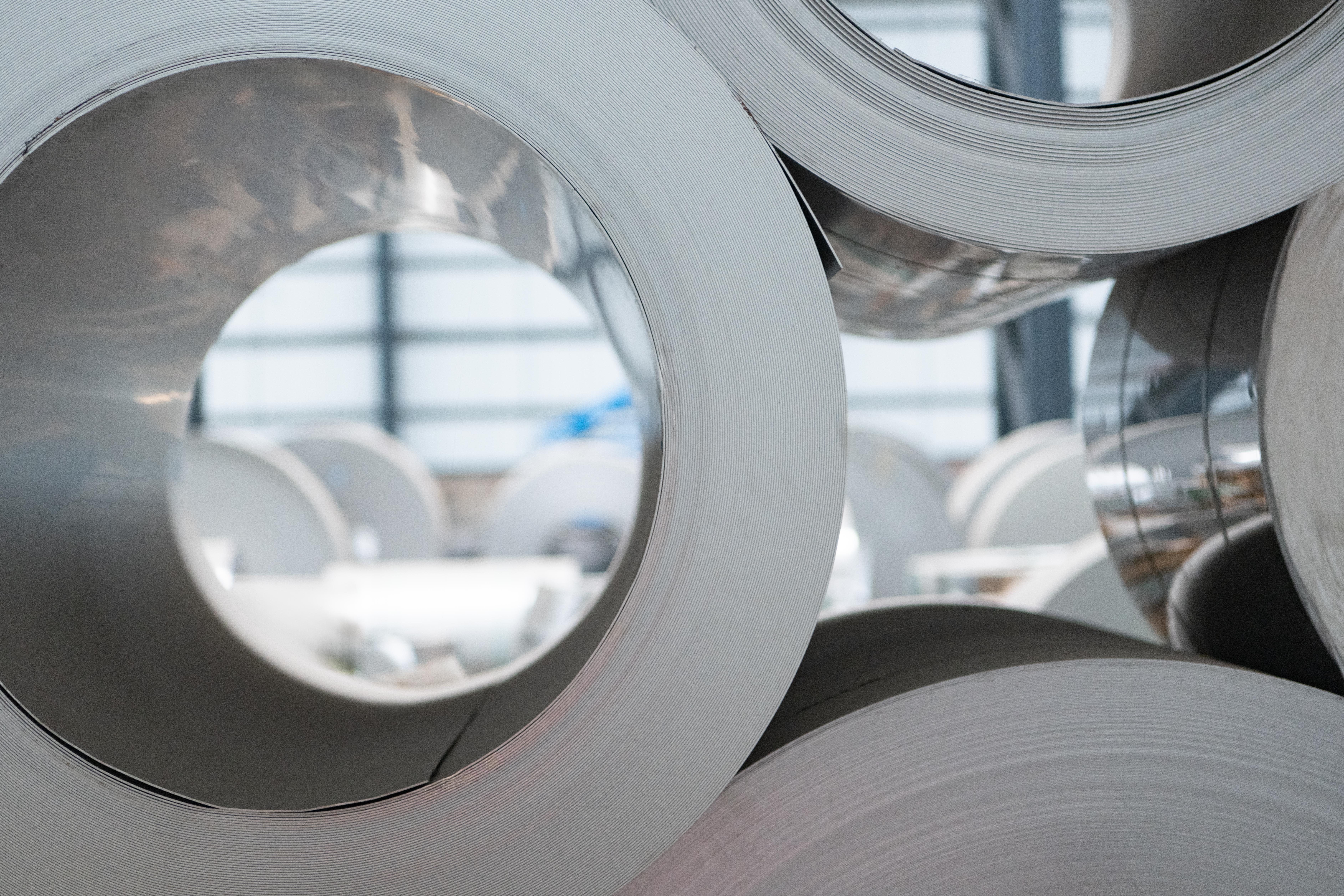 Steel transport and metal logistics – transport solutions | Rhenus